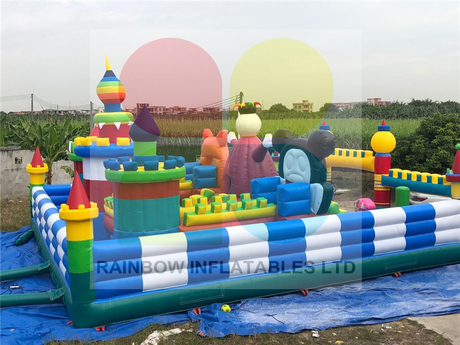2022 New Design Inflatable Mickey And Minnie Park, China Inflatable ...